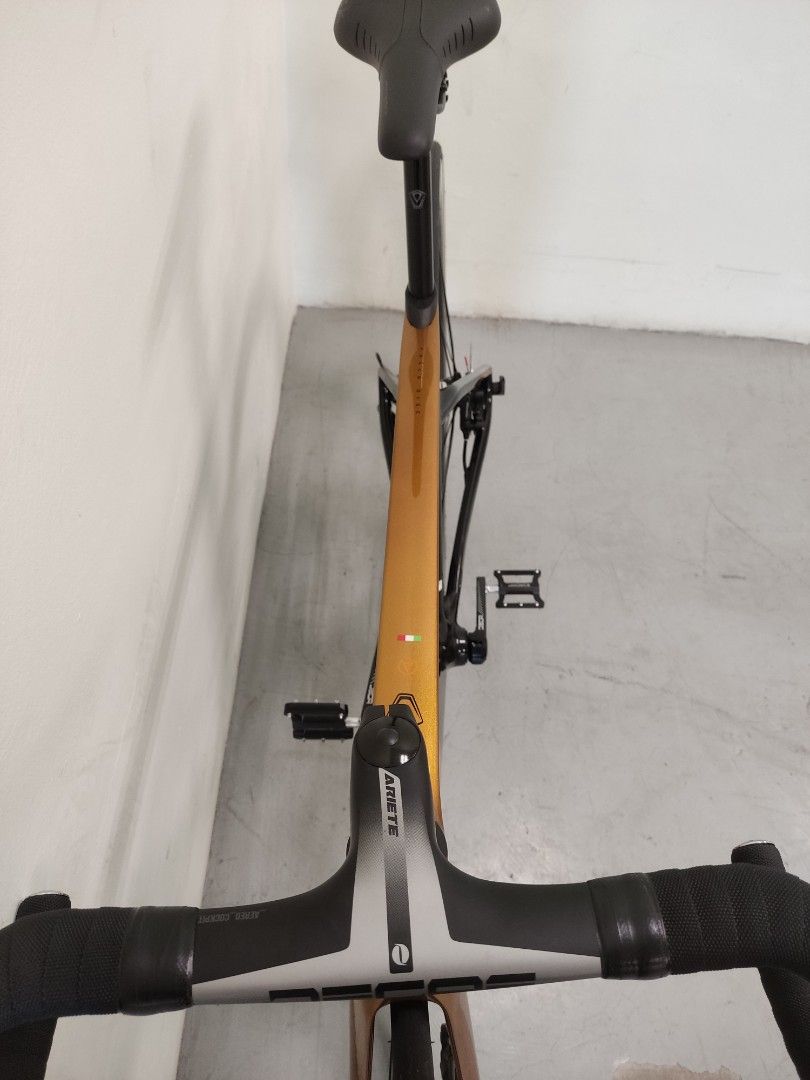 Java Air Fuoco Carbon Road Bike, Sports Equipment, Bicycles & Parts ...