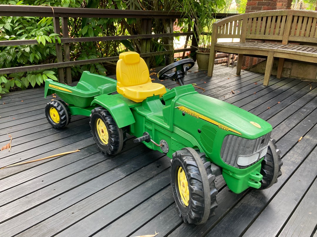 John Deere ride-on tractor, Hobbies & Toys, Toys & Games on Carousell