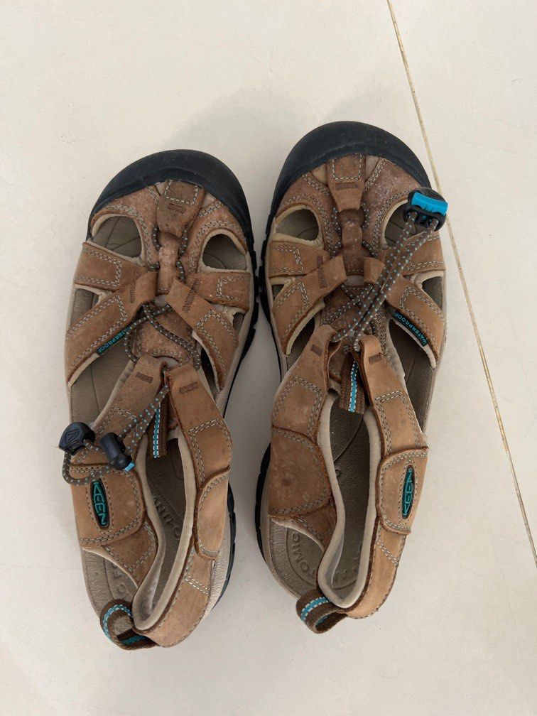Keen sandals, Women's Fashion, Footwear, Sandals on Carousell