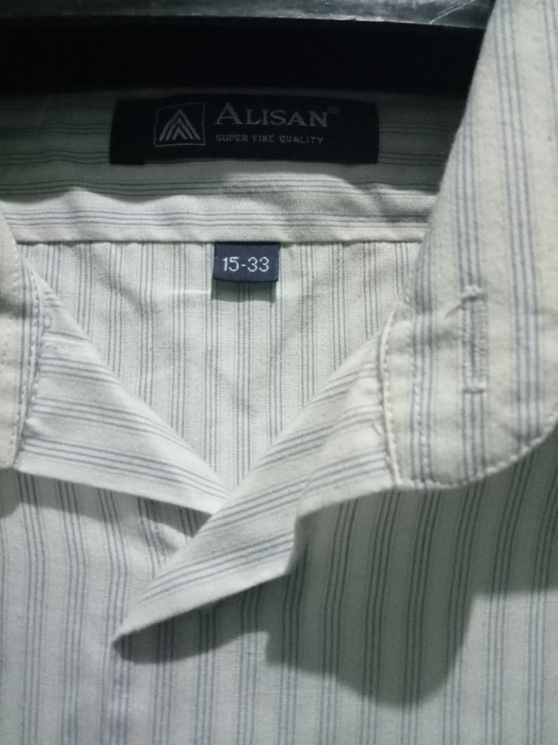 Kemeja Alisan ukuran 15-33, Fesyen Pria, Pakaian , Atasan di Carousell