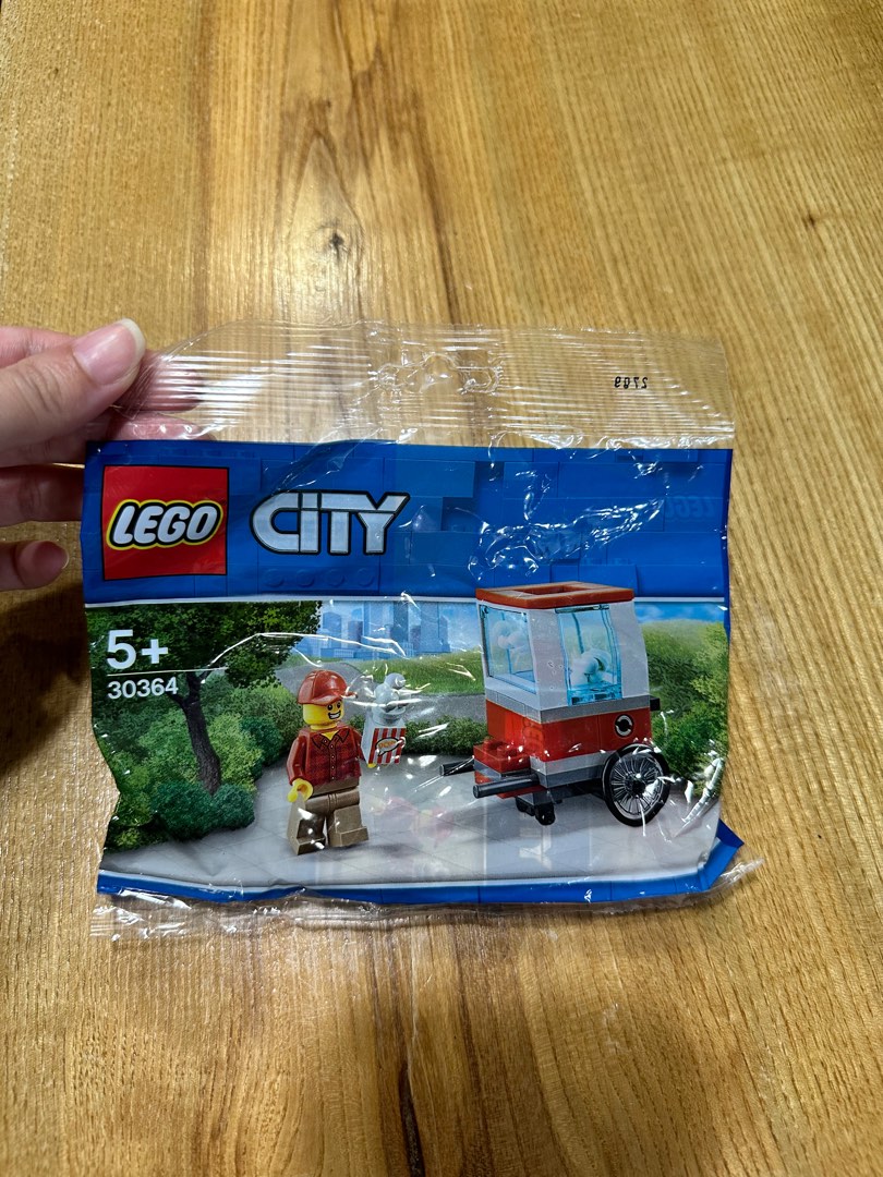 Lego City - popcorn man, Hobbies & Toys, Toys & Games on Carousell