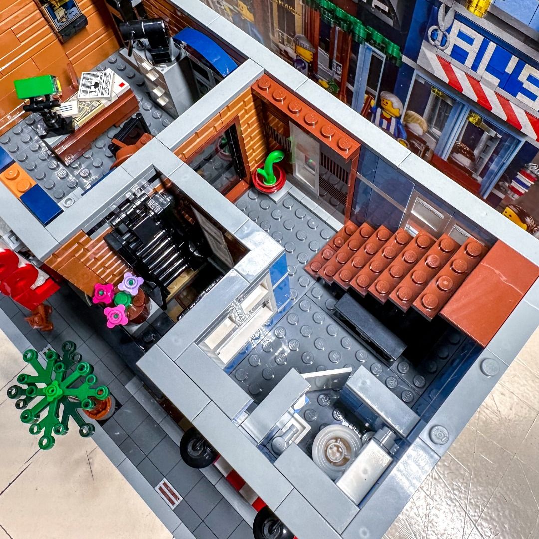 Lego Detective's Office 10246, Hobbies & Toys, Toys & Games on Carousell