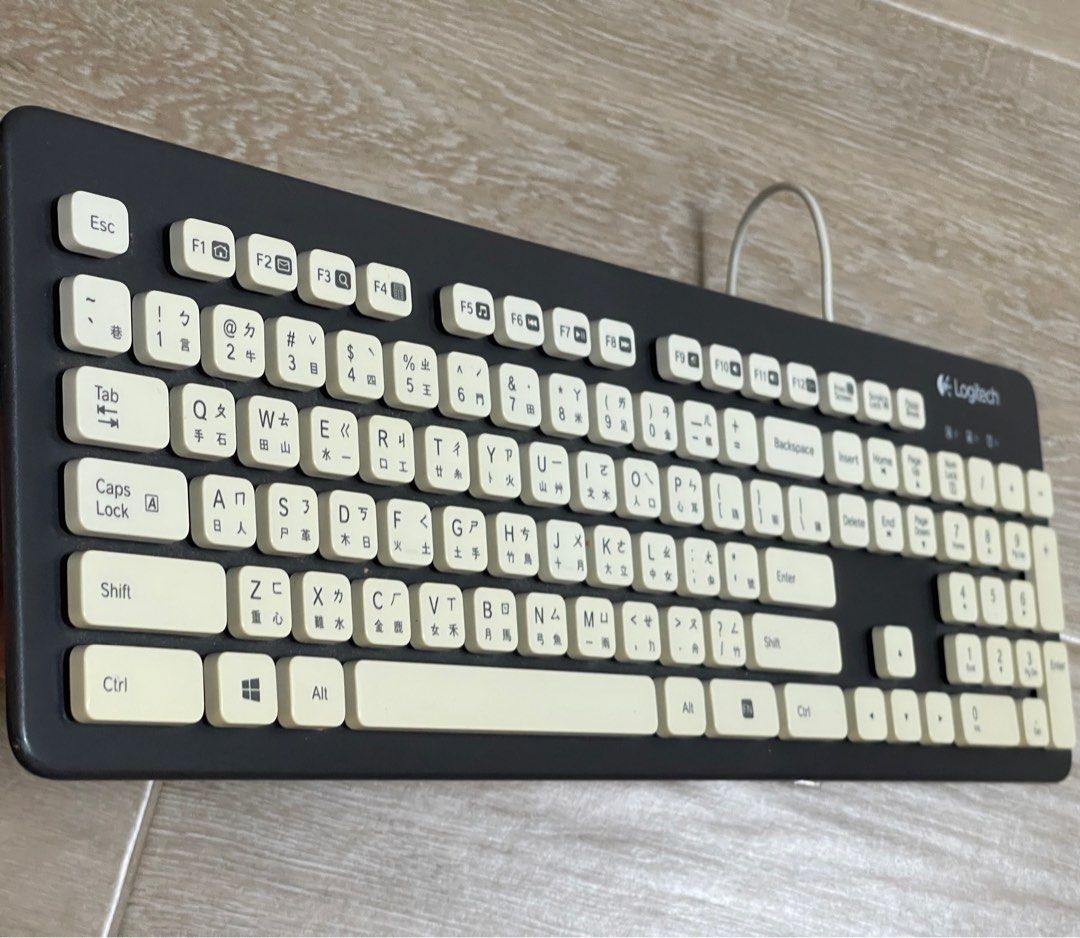 Logitech K310 Keyboard 鍵盤, 電腦＆科技, 電腦周邊及配件, 電腦鍵盤及相關產品 - Carousell