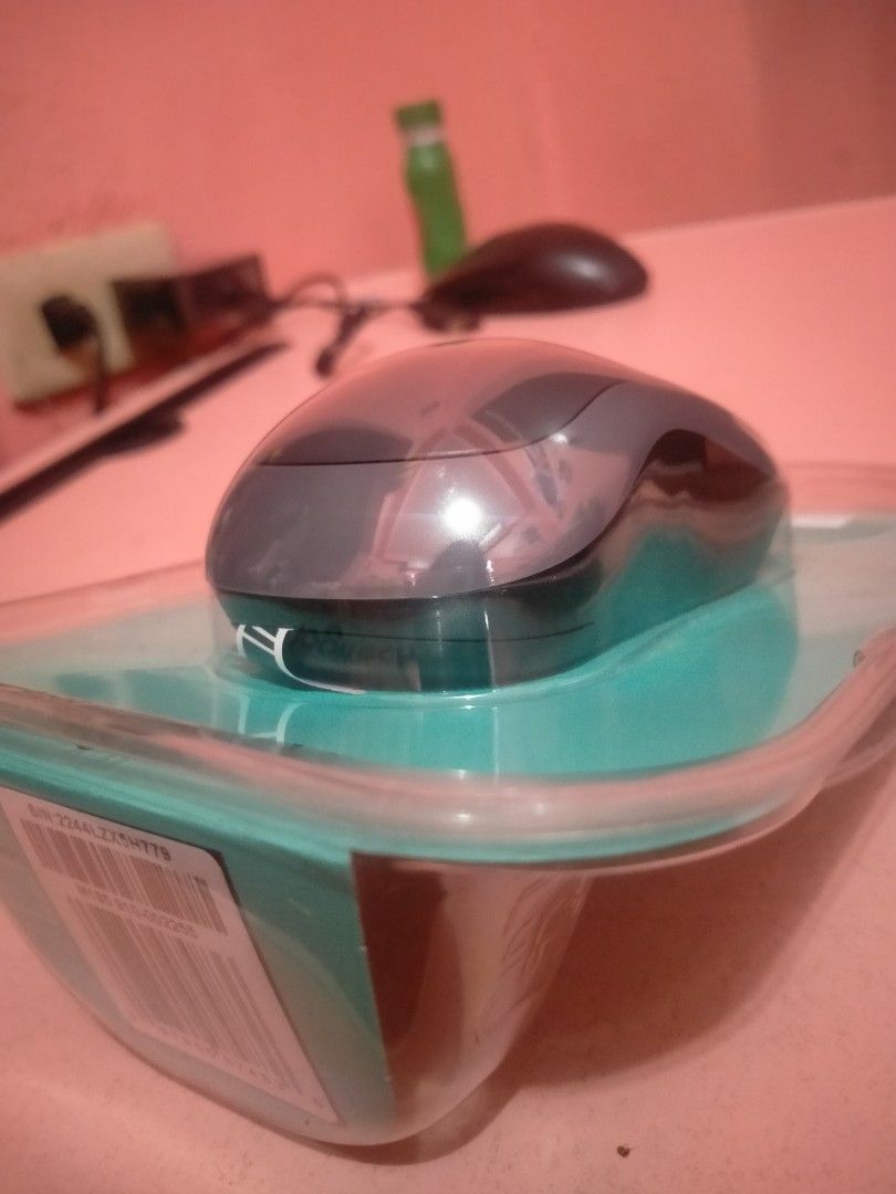 Logitech M185 Wireless Mouse, Computers & Tech, Parts & Accessories ...