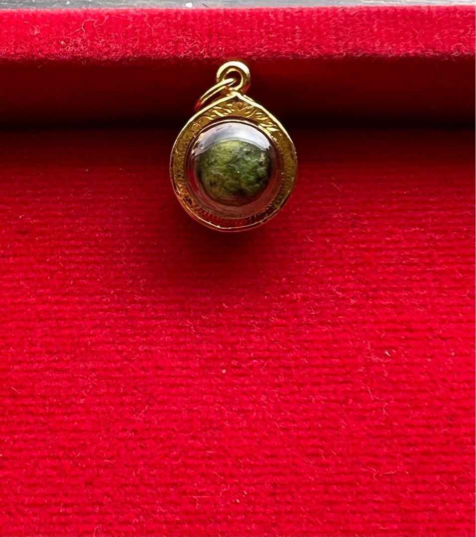 Lp Tim Loop Om (Mini Size) (龙婆添路翁), Hobbies & Toys, Memorabilia ...