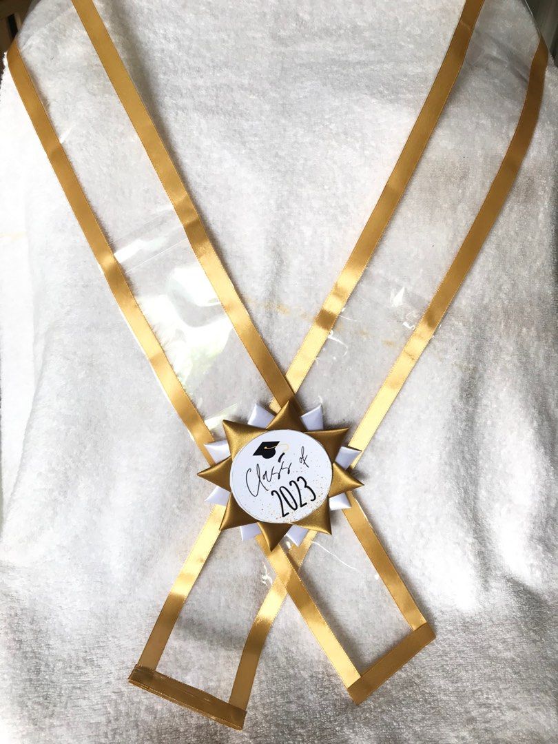 Money Garland. Customized and free logo two colors on Carousell