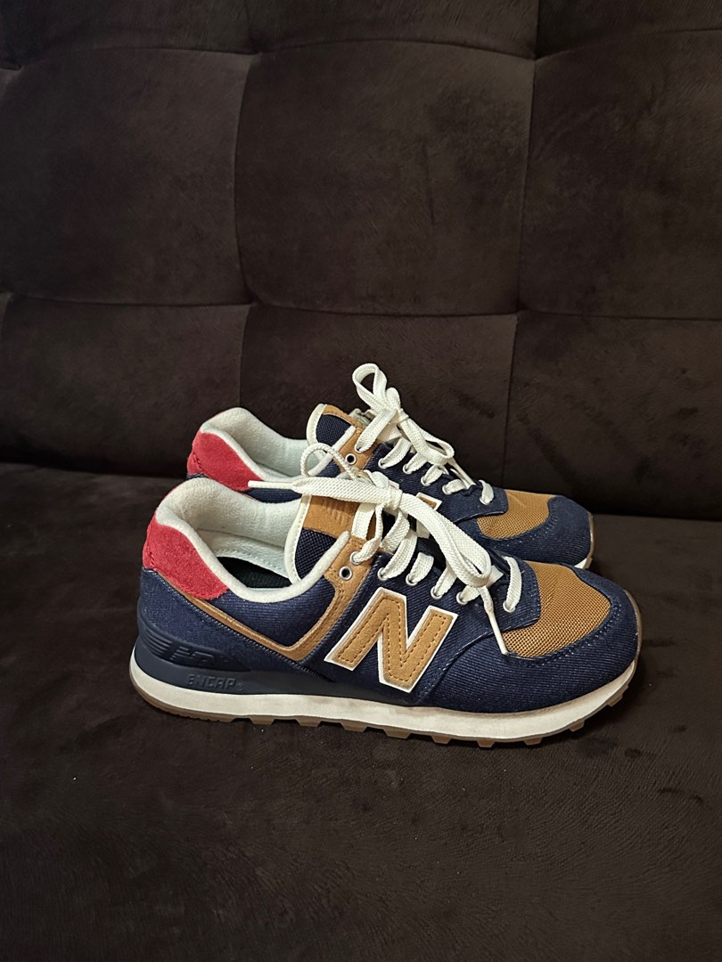 New balance 574 on Carousell