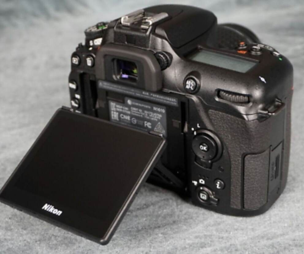 Nikon D7500, Mobile Phones & Gadgets, Other Gadgets on Carousell