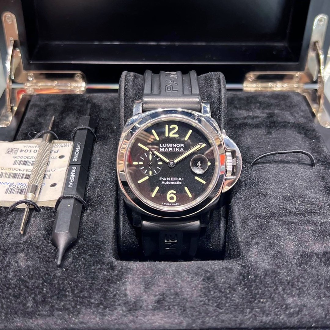 Panerai Luminor Pam 104, Luxury, Watches on Carousell