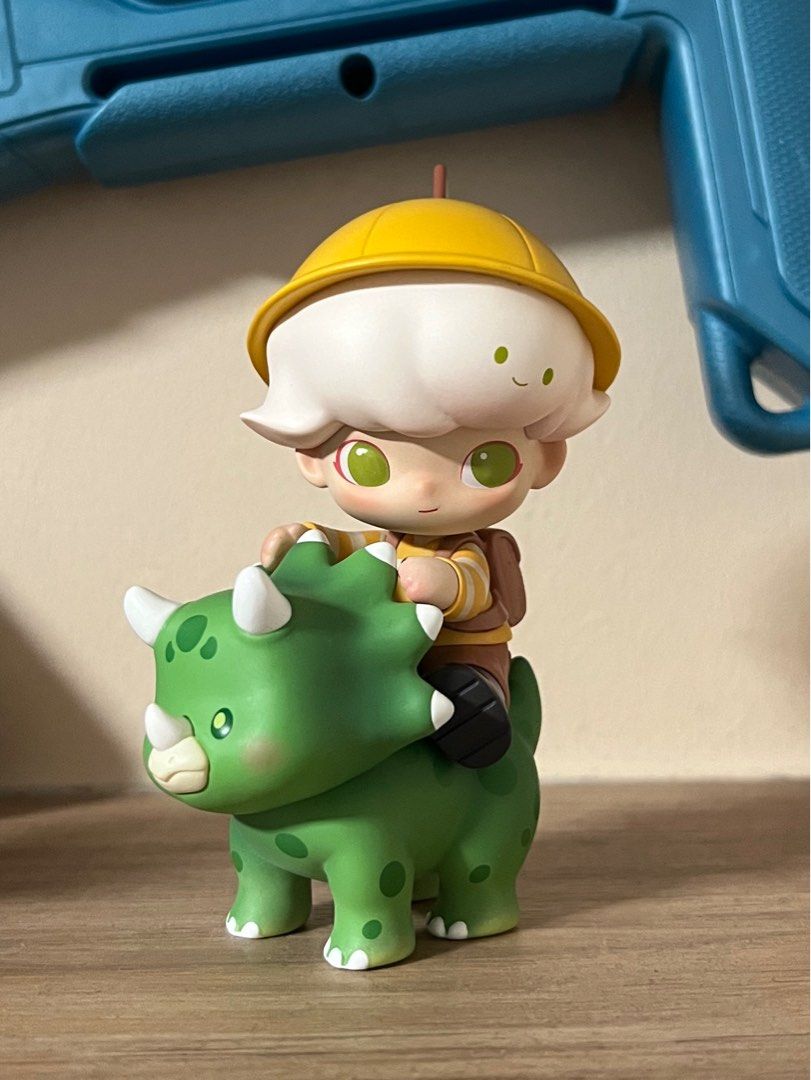 POPMART JURASSIC (BABY DINOSAUR KNIGHT), Hobbies & Toys, Toys & Games ...