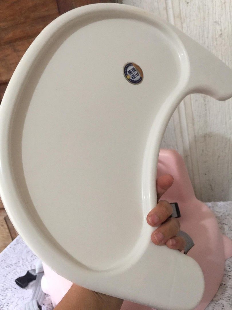 RICHELL BOOSTER SEAT on Carousell