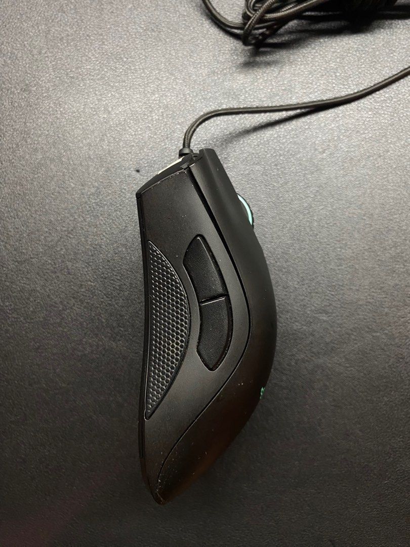 RZ01-0121 Razer Deathadder Chroma, Computers & Tech, Parts ...