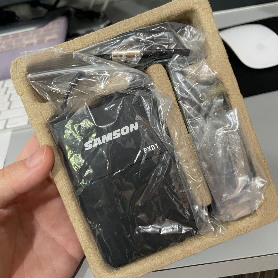 Samson XPD2 Lavalier, Mobile Phones & Gadgets, Walkie-Talkie on Carousell