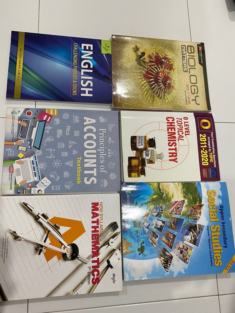 Secondary school textbooks (Each), Hobbies & Toys, Books & Magazines ...