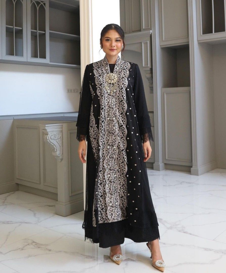 Sewa dress, Fesyen Wanita, Pakaian Wanita, Gaun & Rok di Carousell