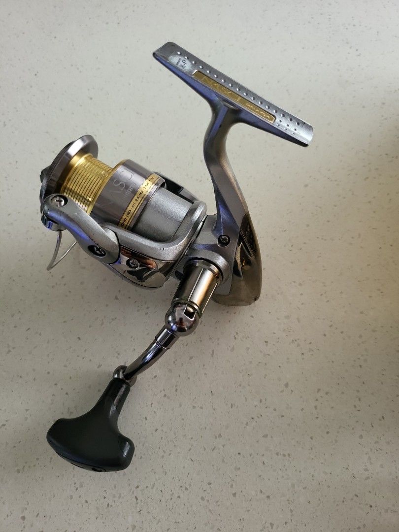 Shimano Nasic C3000, Sports Equipment, Fishing on Carousell