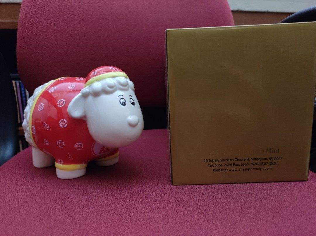 Singapore Mint Coin Bank, Hobbies & Toys, Memorabilia & Collectibles ...