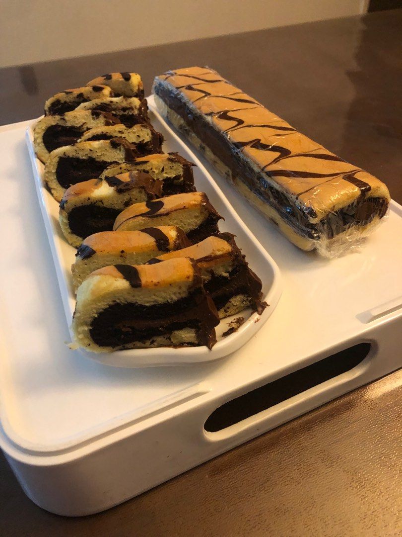 Small Baked Goods - Tapak Kuda, Food & Drinks, Homemade Bakes on Carousell