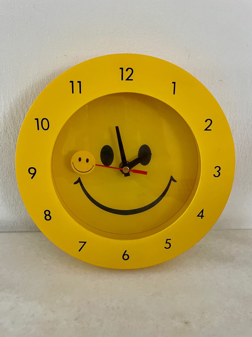 Smile Quartz Clock, Furniture & Home Living, Home Decor, Clocks on ...
