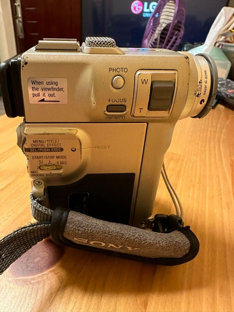 SONY Mini DV Handycam Vision, 攝影器材, 攝錄機 - Carousell