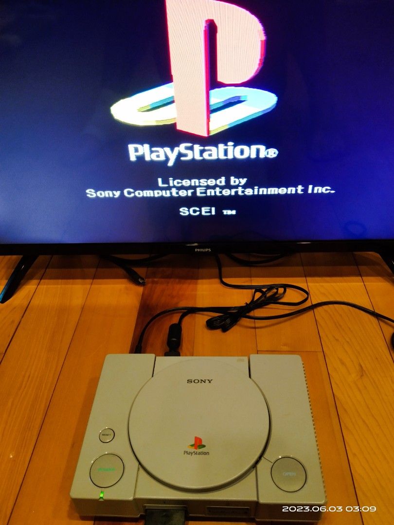 Sony Playstation PS1 PS One 新力 索尼 遊戲主機, 電玩遊戲相關, 電玩主機, PlayStation在旋轉拍賣