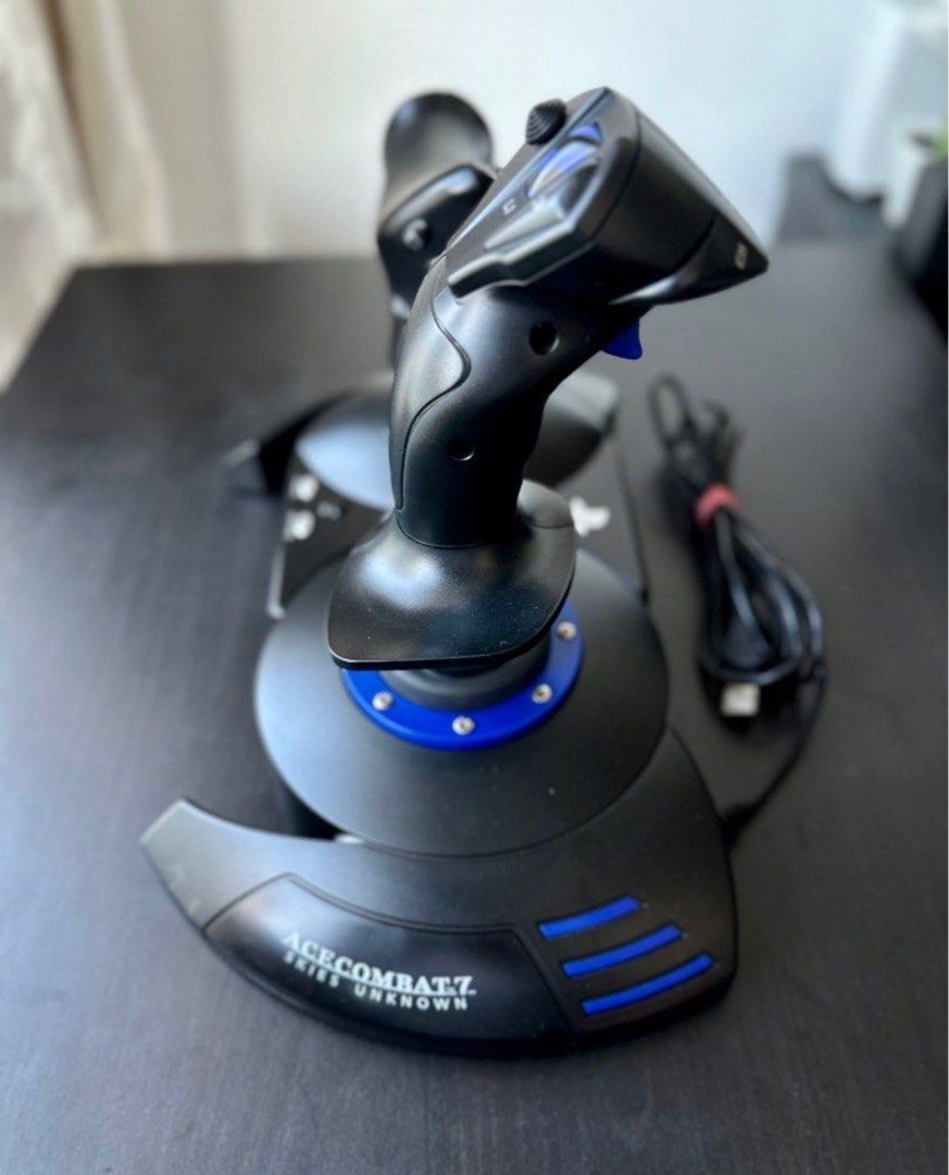 SONY PS 4 Console * 2 Controller * ThrustMaster* 7 Games, Video Gaming, Gaming Accessories ...