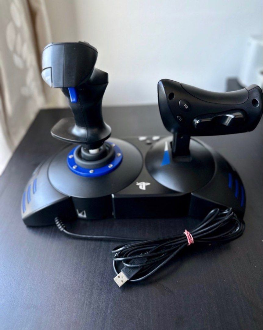 SONY PS 4 Console * 2 Controller * ThrustMaster* 7 Games, Video Gaming ...