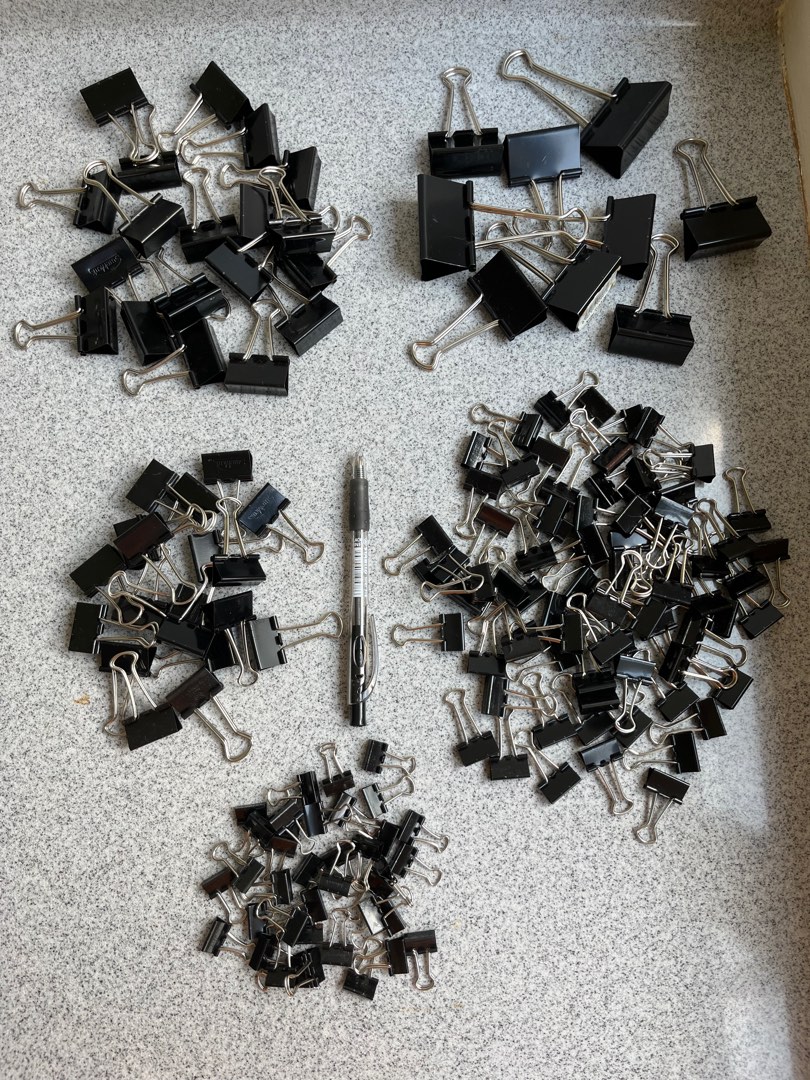 stationery: paper clips, Hobbies & Toys, Stationery & Craft, Craft ...