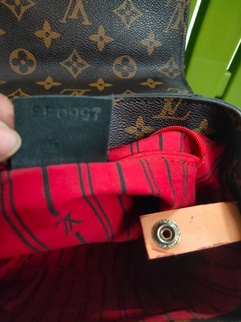 Tas LV, Fesyen Wanita, Tas & Dompet di Carousell
