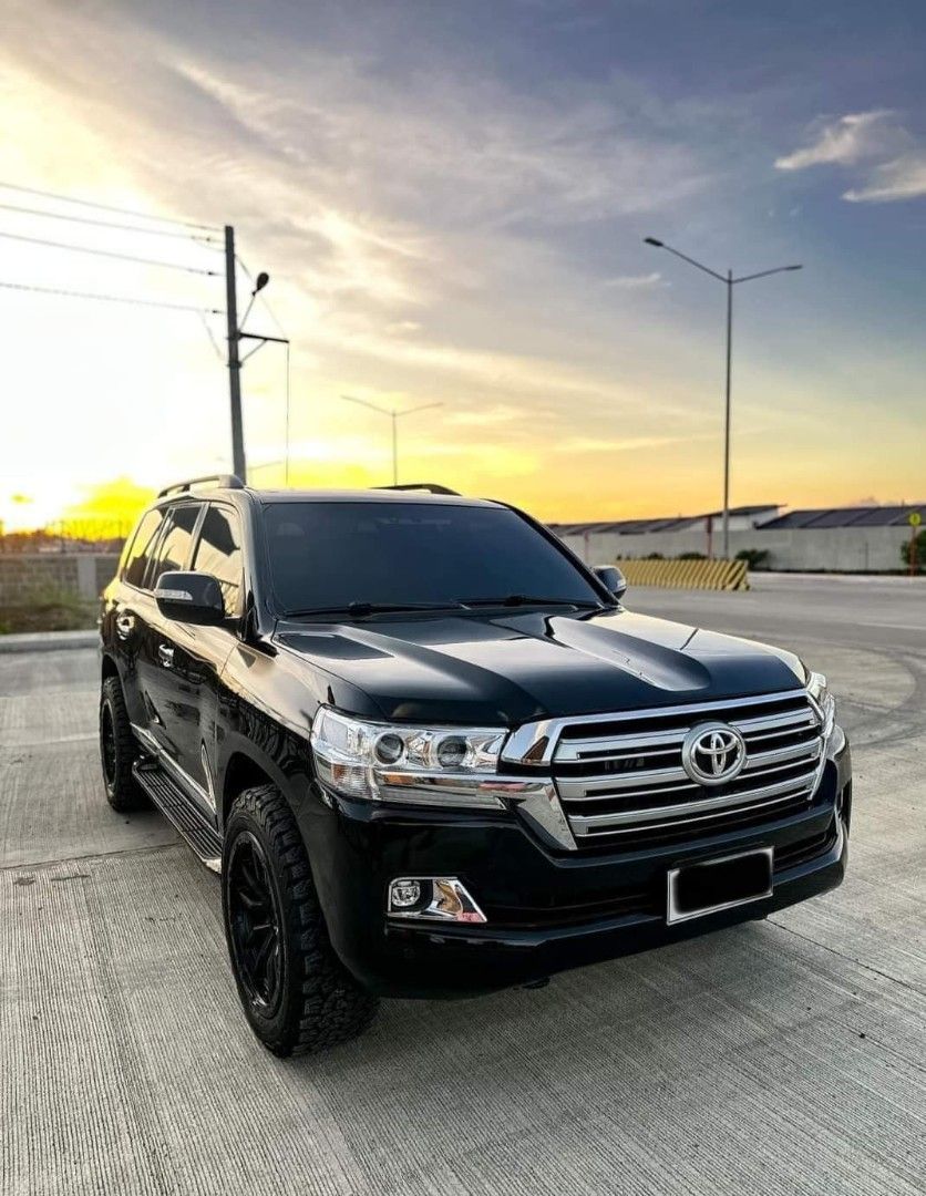 Toyota Landcruiser LC200 Auto, Cars for Sale, Used Cars on Carousell
