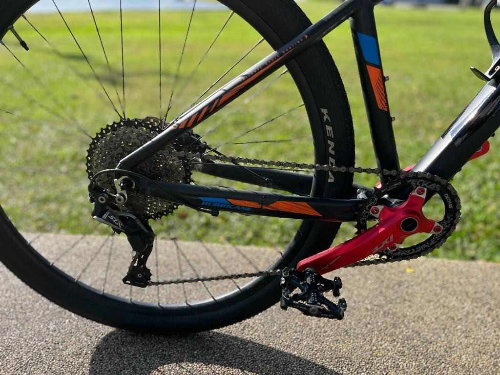 TRS HURRICANE MOUNTAIN BIKE 29”, Sports Equipment, Bicycles & Parts ...