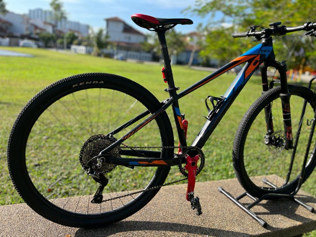 TRS HURRICANE MOUNTAIN BIKE 29”, Sports Equipment, Bicycles & Parts ...