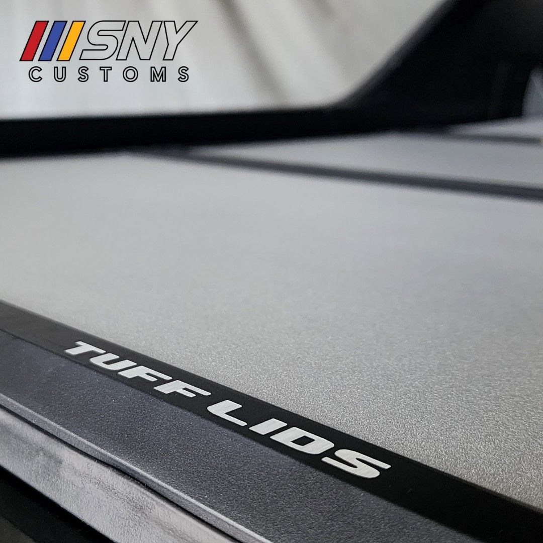 Tuff Lids Trifold original with metal hook lock Tufflid Hilux Conquest ...