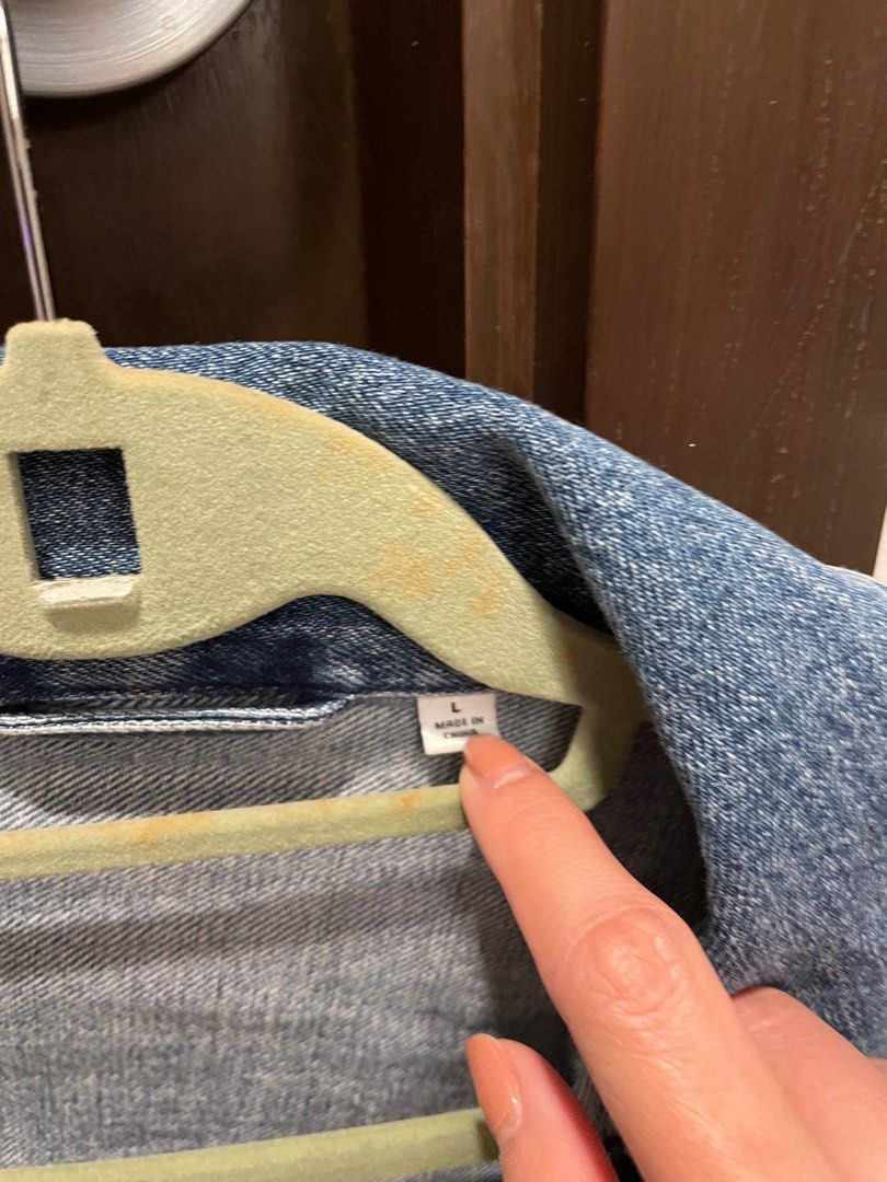 Uniqlo U denim jacket, Women's Fashion, Coats, Jackets and Outerwear on ...