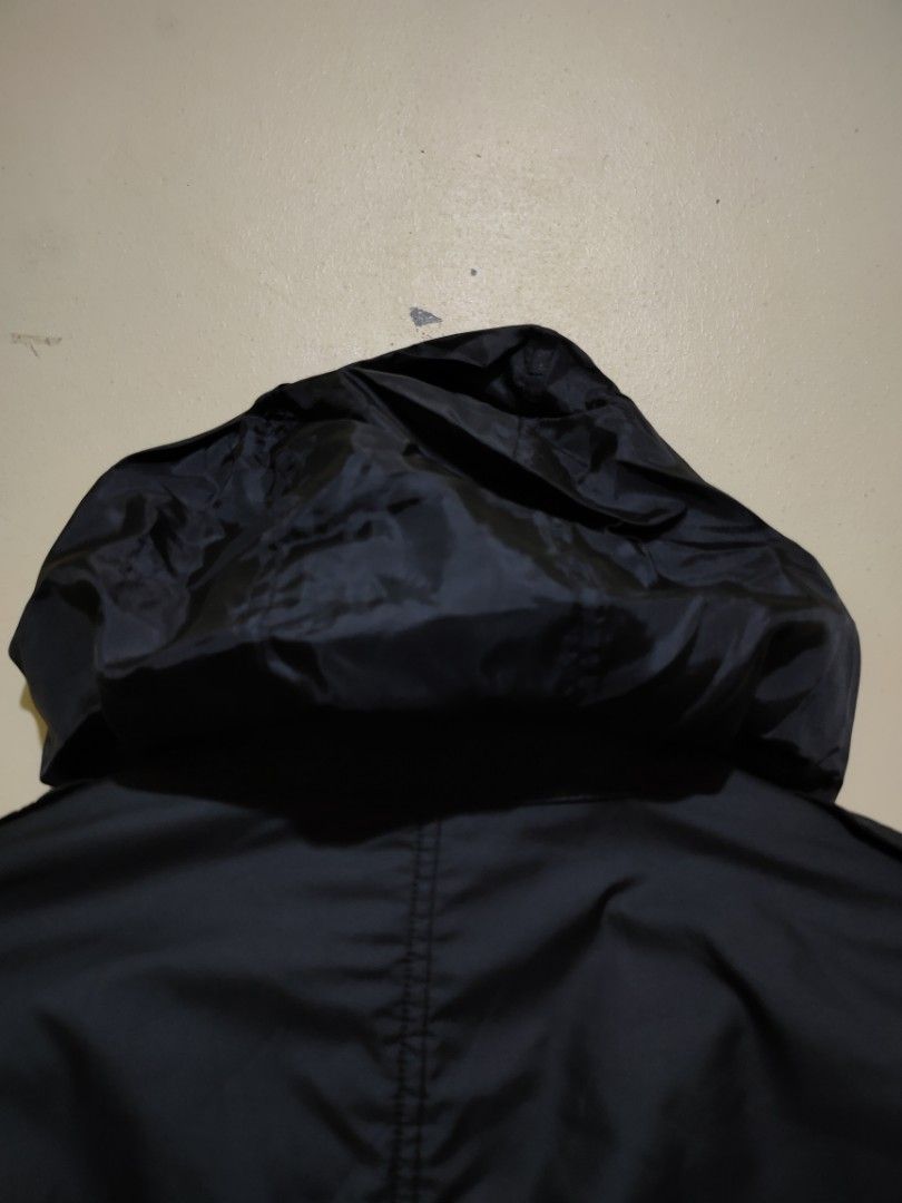 Uniqlo with packable hood, Women's Fashion, Coats, Jackets and ...