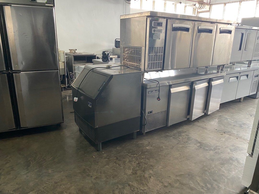 Upright freezer. Blower cooling. Made in Italy. Free deliver and ...