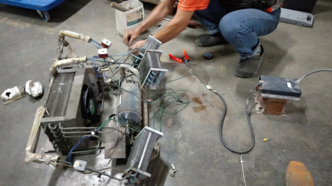 Vending machine repair, Announcements on Carousell