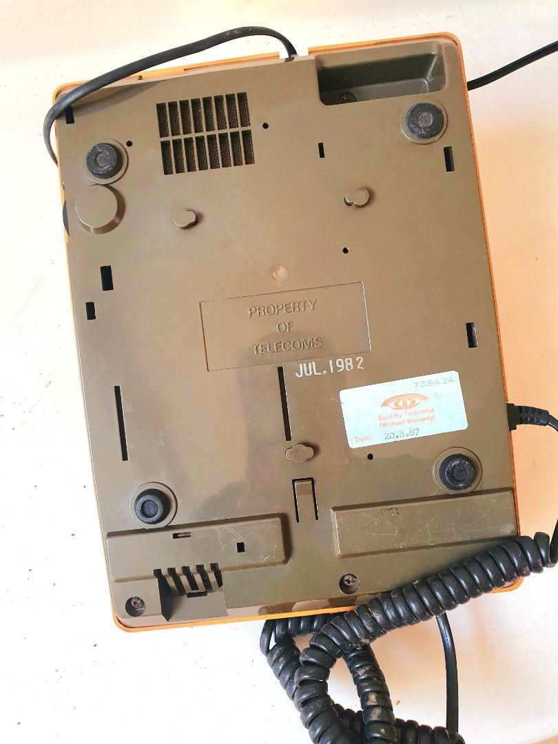 Vintage push button telephone, 1982, rare, nostalgic, Hobbies & Toys ...