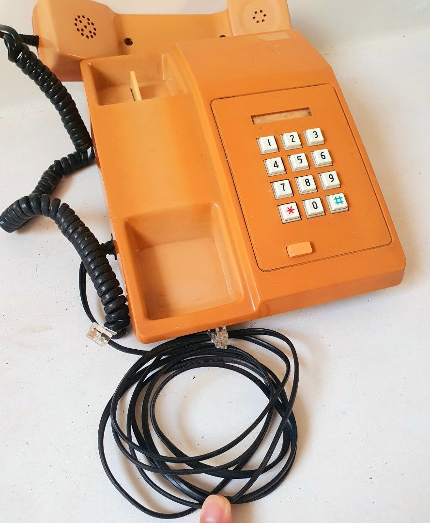 Vintage push button telephone, 1982, rare, nostalgic, Hobbies & Toys ...