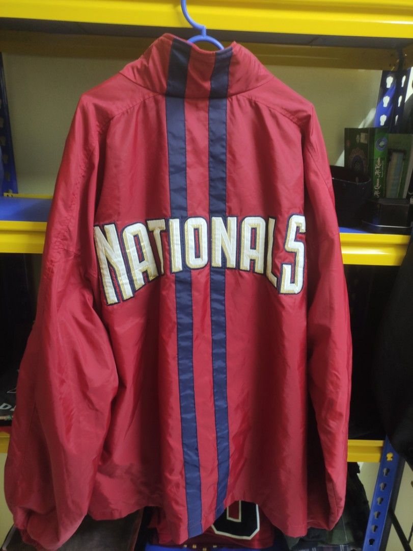 Windbreaker mlb, Men's Fashion, Coats, Jackets and Outerwear on Carousell