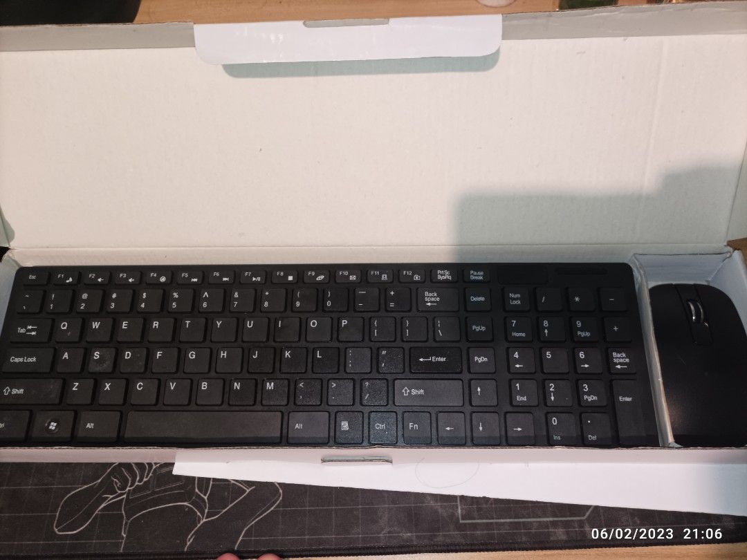 Wireless Keyboard And Mouse Computers And Tech Parts And Accessories Computer Keyboard On Carousell