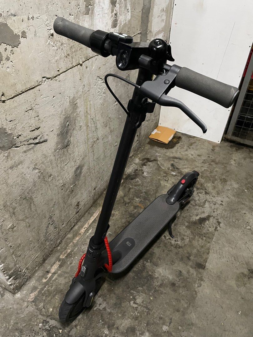 Xiaomi Essentials Scooter, Sports Equipment, Sports & Games, Skates ...