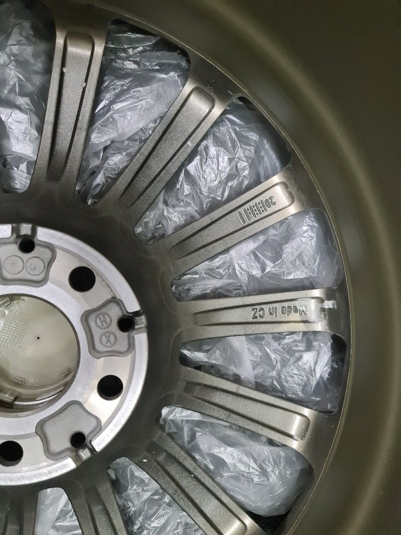 19" AMG High Sheen with Tech Gold Matt rims, Car Accessories, Tyres ...