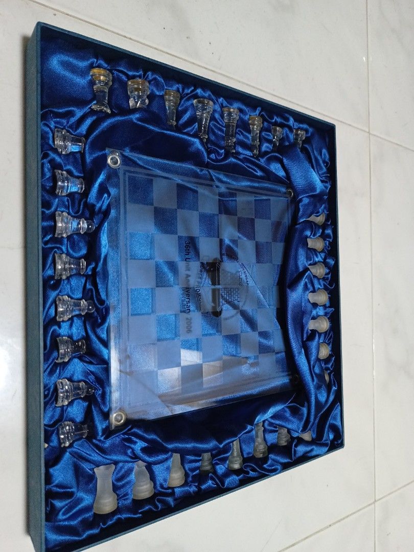 35 sce 36th anniversary chess set, Hobbies & Toys, Memorabilia ...