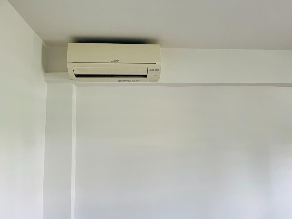 Common Room available in 98 Commonwealth Crescent Crescent View ...