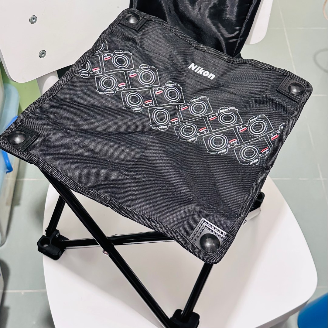 last one 全新 Nikon 露營凳 露營椅 camping chair 可褶凳, 運動產品, 行山及露營 - Carousell