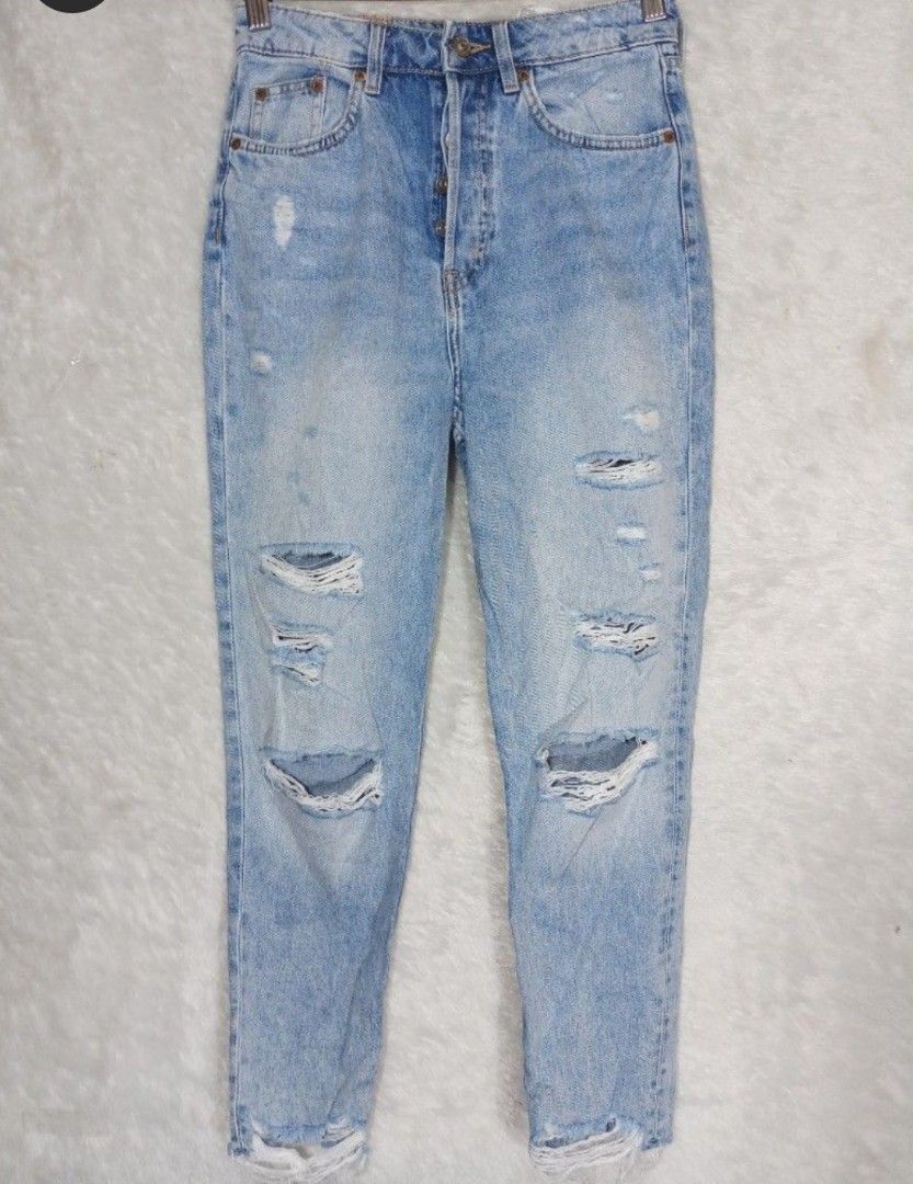 Authentic H&M Divided high rise ripped boyfriend jeans, Fesyen Wanita, Pakaian Wanita, Atasan di ...