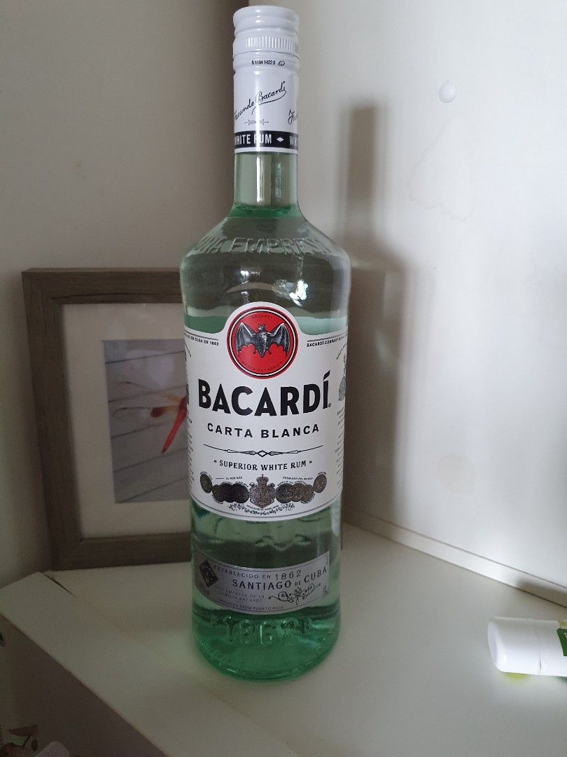 Bacardi white rum 1L, Food & Drinks, Alcoholic Beverages on Carousell