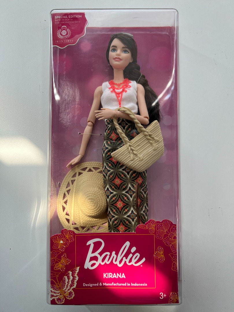 BARBIE BATIK DOLL - KAWUNG MANIS (GDL90), Hobbies & Toys, Toys & Games ...