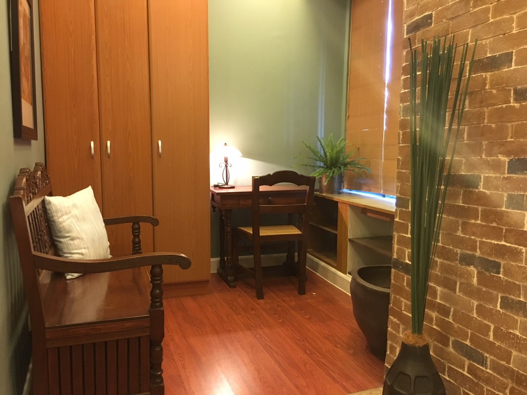 BGC Fort Bonifacio Bellagio 2 Burgos Circle FF 43-sqm Exec Studio Condo ...